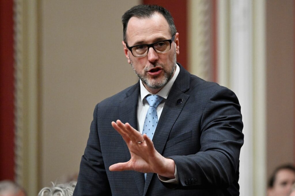 Le gouvernement du Québec dit: «GO HABS GO! L'expression fait partie de ...